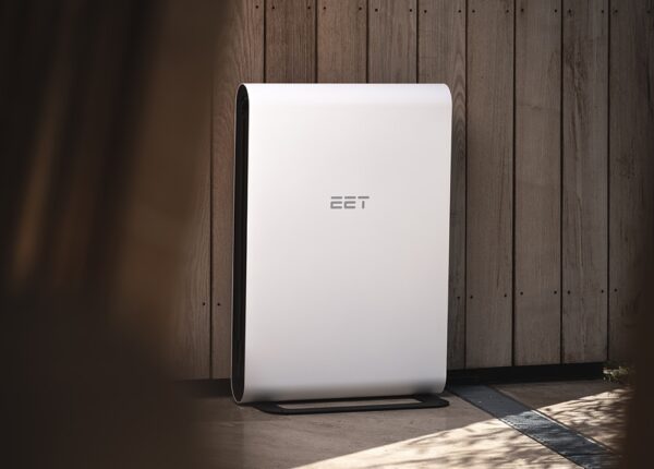 SolMate - The intelligent power storage system - EET