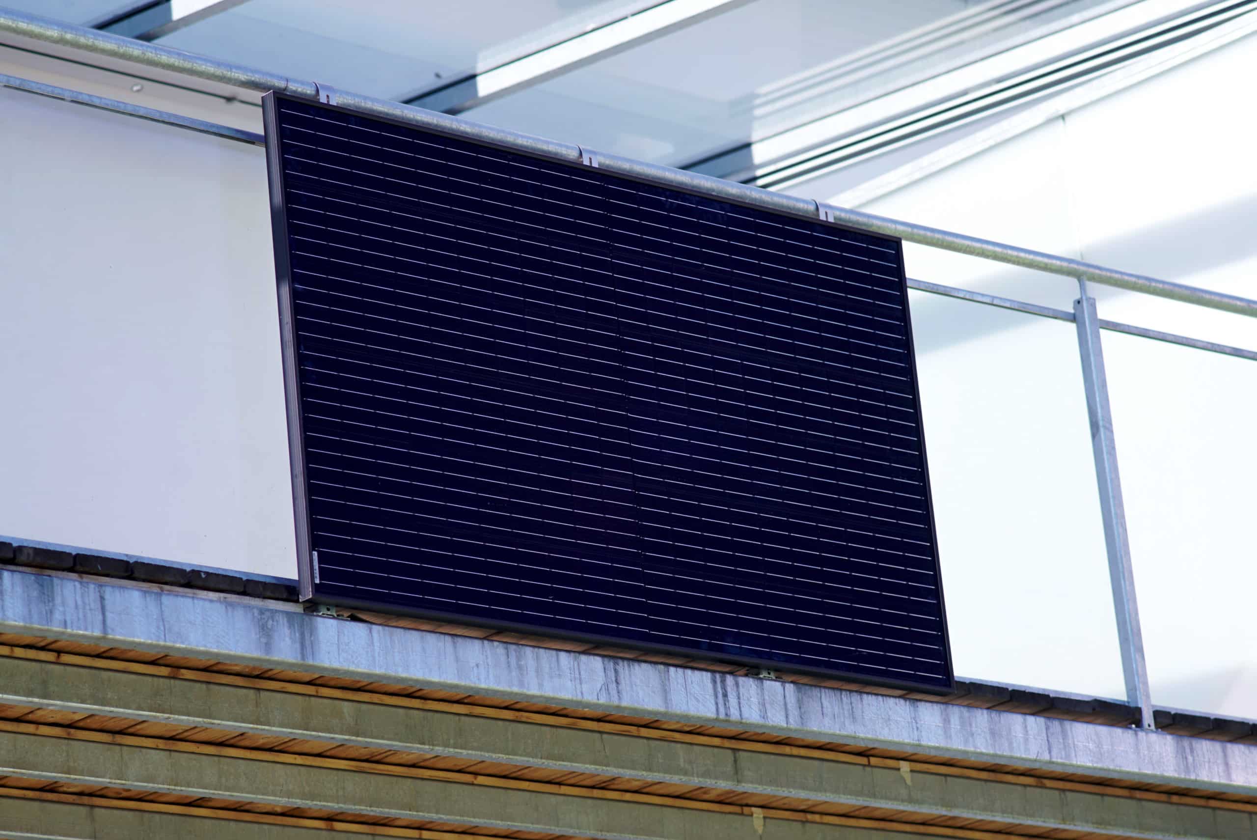 Kits solares de balcón de EET